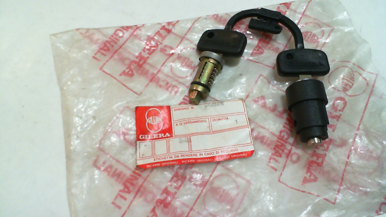 KIT SERRATURA BULLIT GILERA 944108 - NEIROTTI RICAMBI